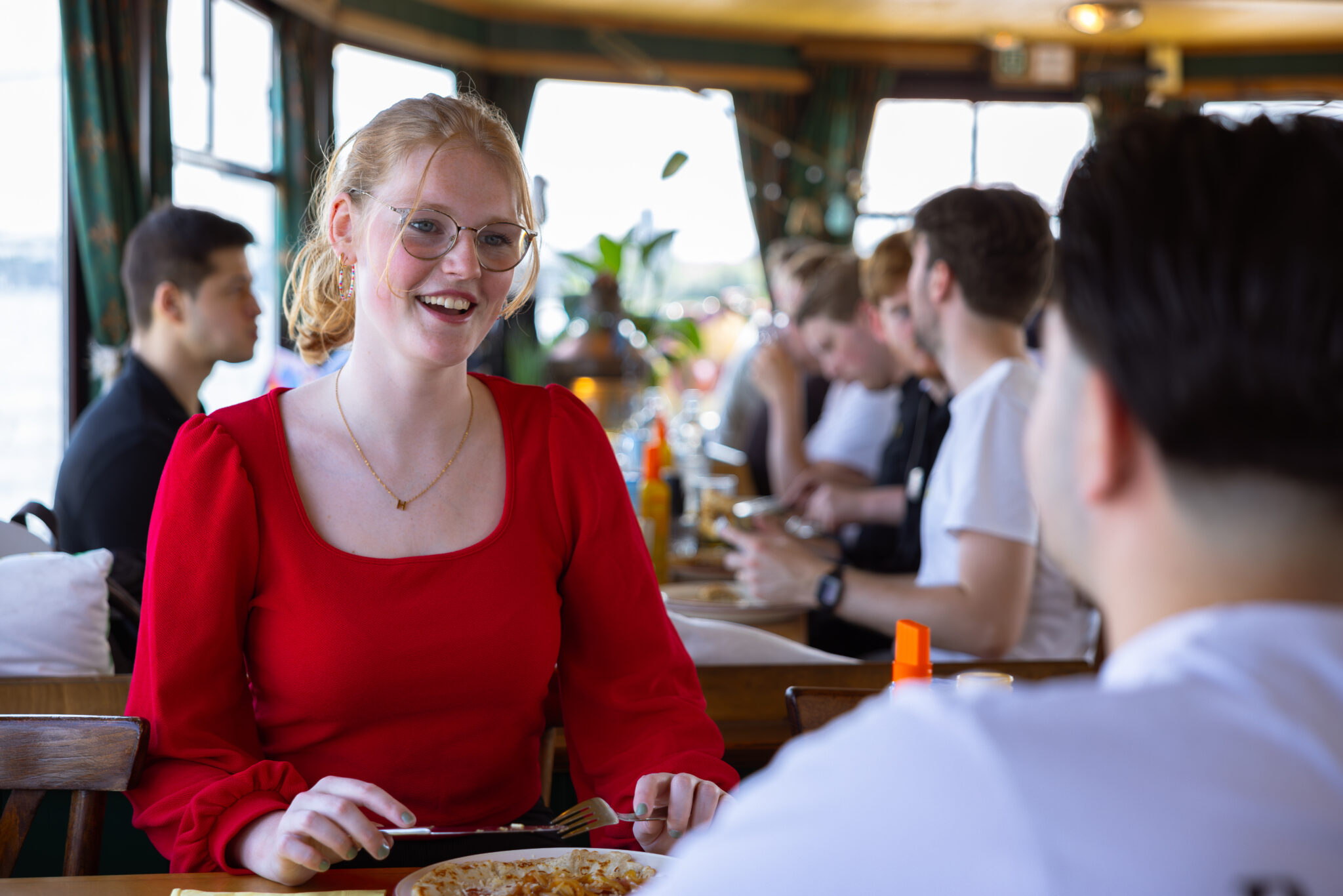 Pancake boat Amsterdam - Sail and eat pancakes!